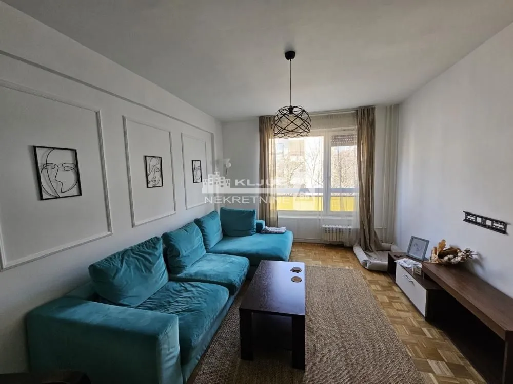 Izdavanje, trosoban stan, 70m2, Stari Grad, Beograd