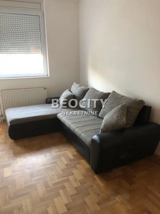 Izdavanje, stan, 30m2, Centar, Novi Sad