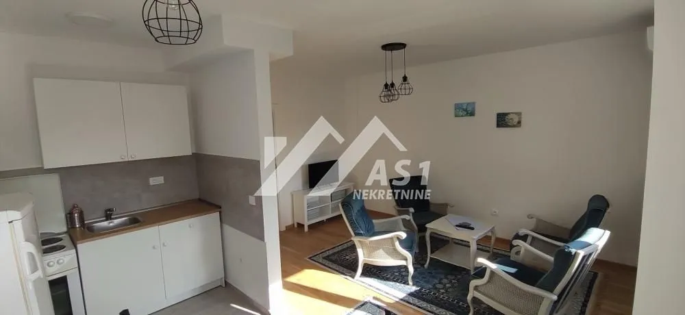 Izdavanje, dvosoban stan, 49m2, Grbavica, Novi Sad, Novi Sad