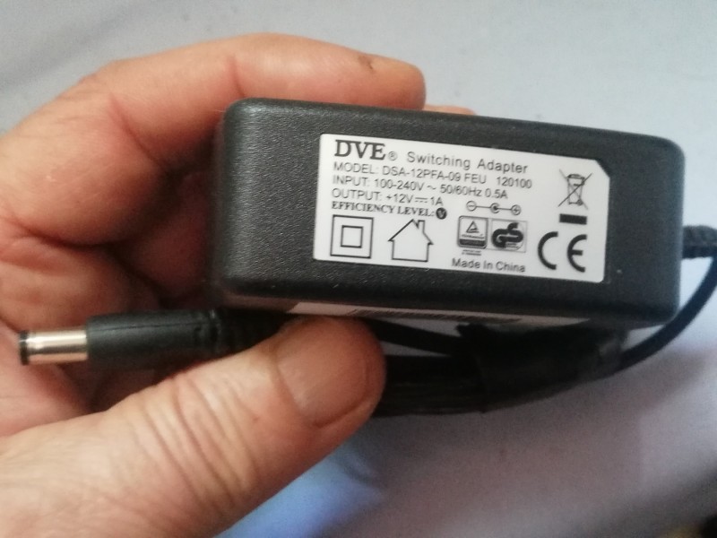 DVE Adapter - Punjac - 12V / 0.5A - iz NEMACKE