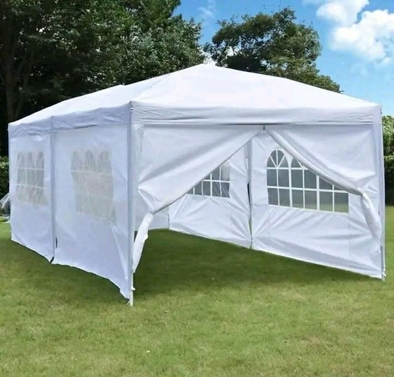 Beli paviljon 6×3 m. po ceni od 18 i 300 dinara