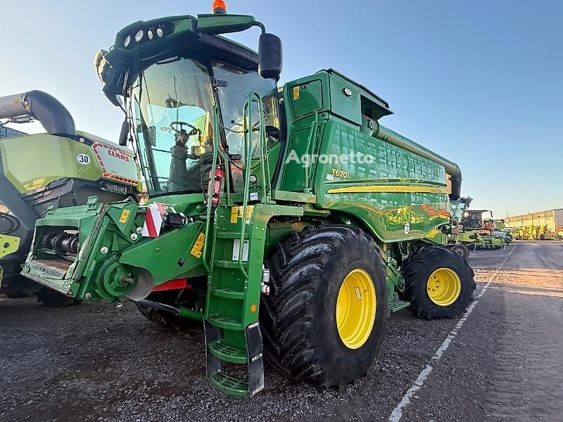 John Deere T 670 i kombajn za žito