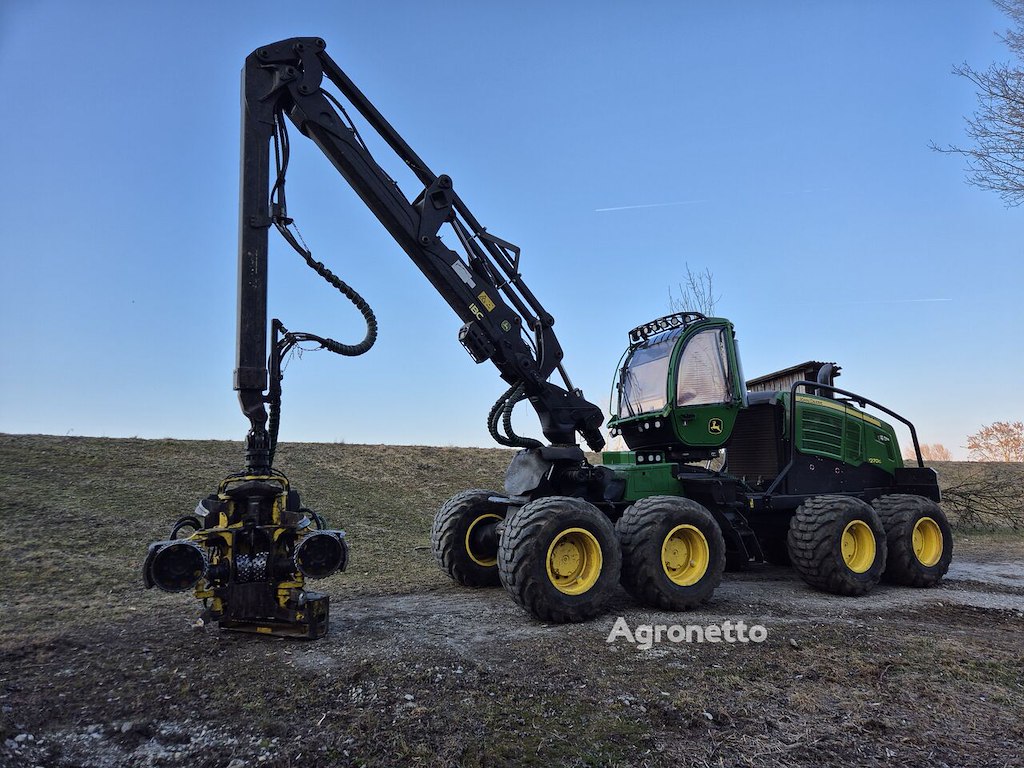 John Deere 1270 G 8 Rad harvester