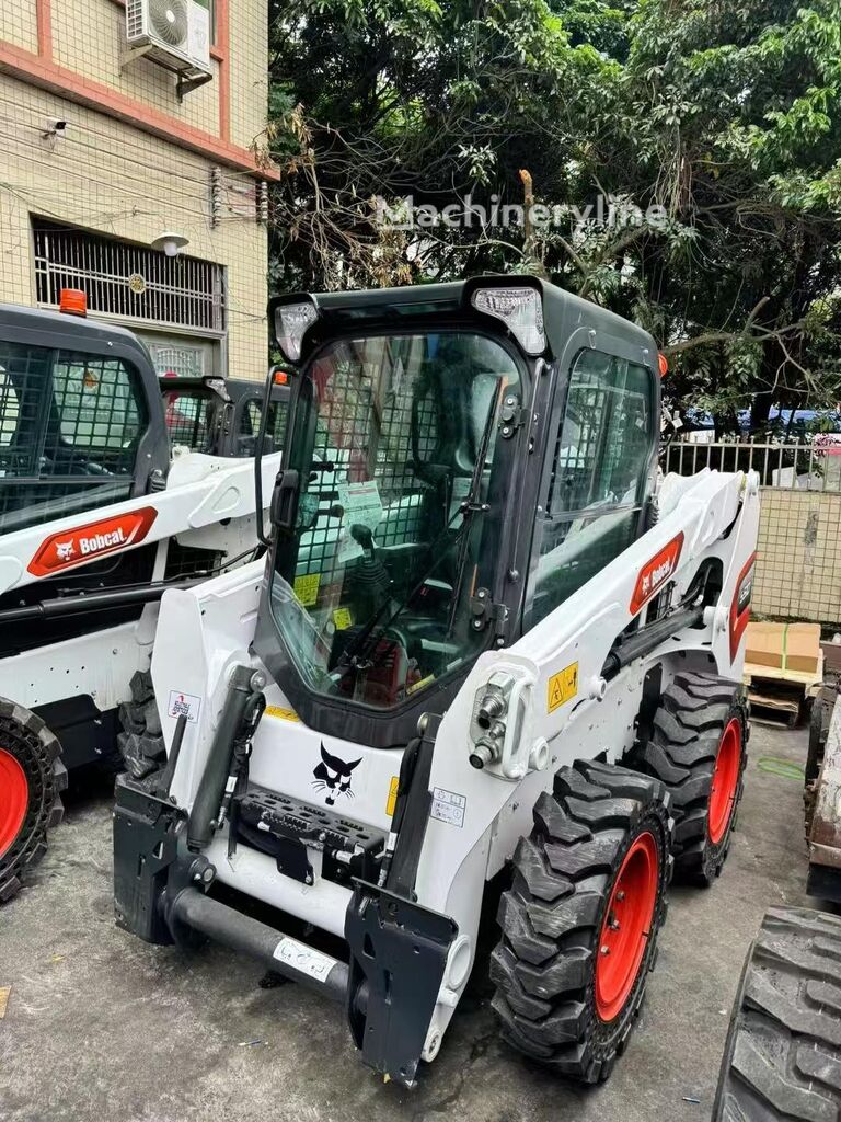 Bobcat S510 S550 S450 S330 S130 S18 mini utovarivač