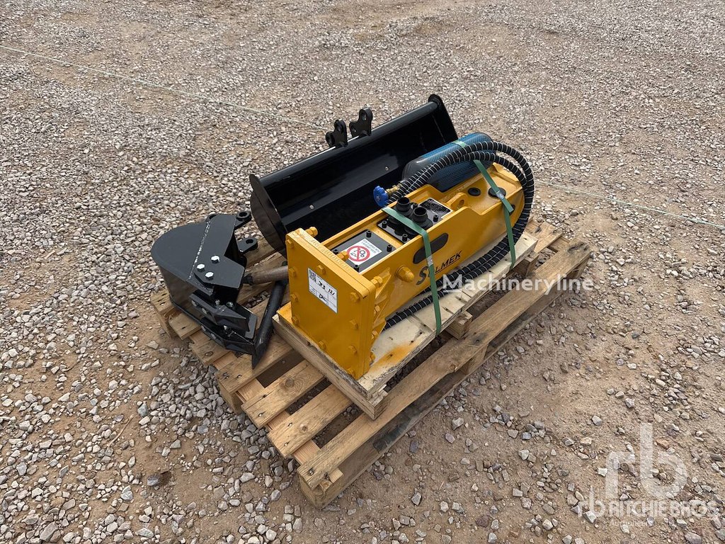 Prodaje se Qty of Excavator Attachments (U hidraulični čekić na aukciji