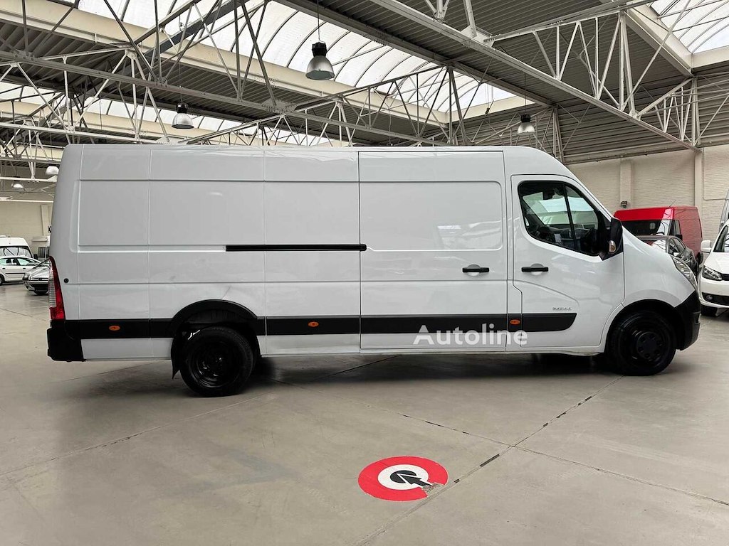 Prodaje se Renault Master minibus furgon na aukciji