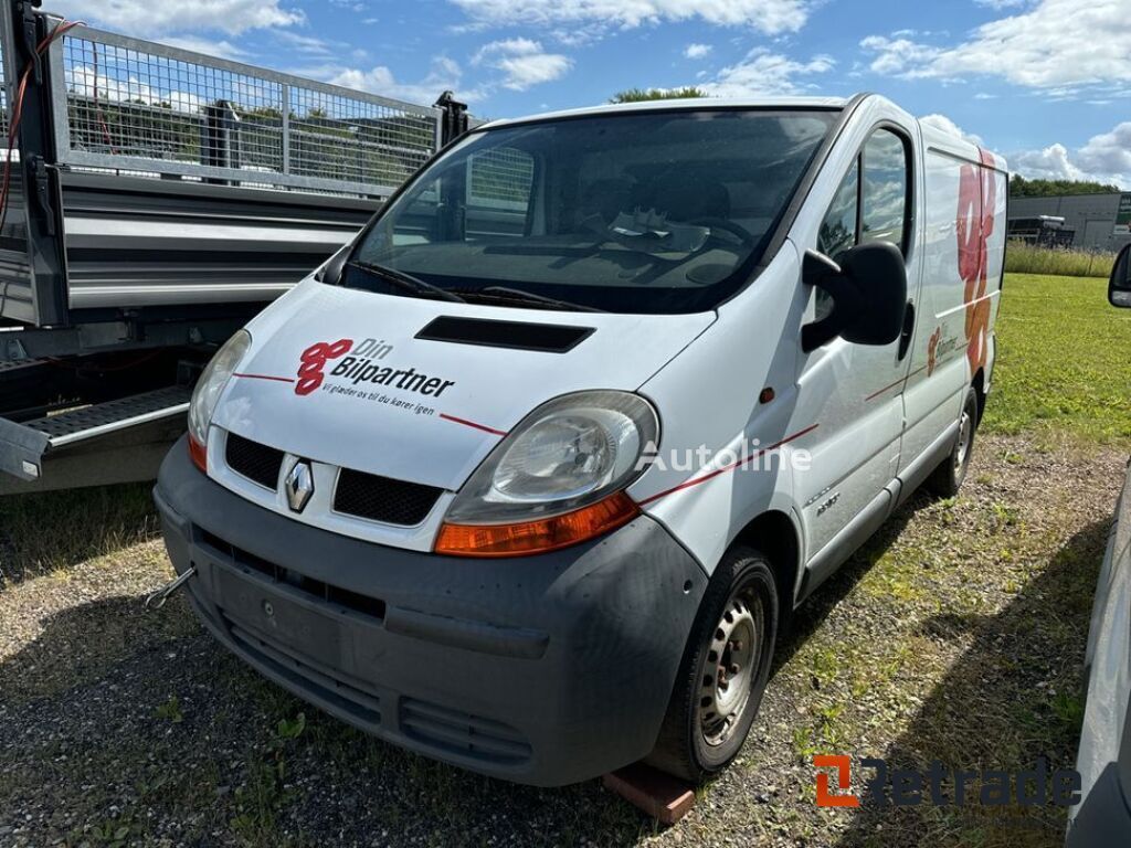 Prodaje se Renault Traffic 1,9 Dci minibus furgon na aukciji