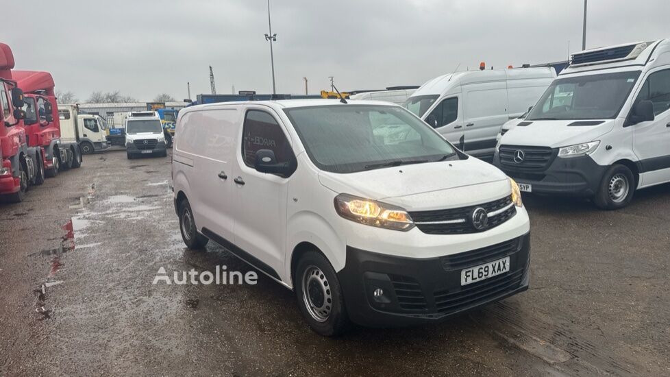 Prodaje se Vauxhall VIVARO 2900 EDITION 1.5 100PS minibus furgon na aukciji