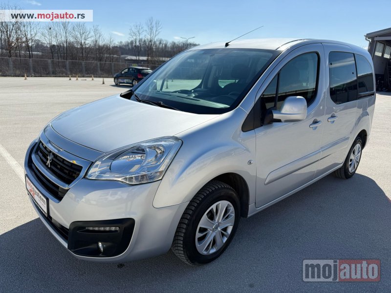 Peugeot Partner 1.2 KREDITI NA LICU MESTA