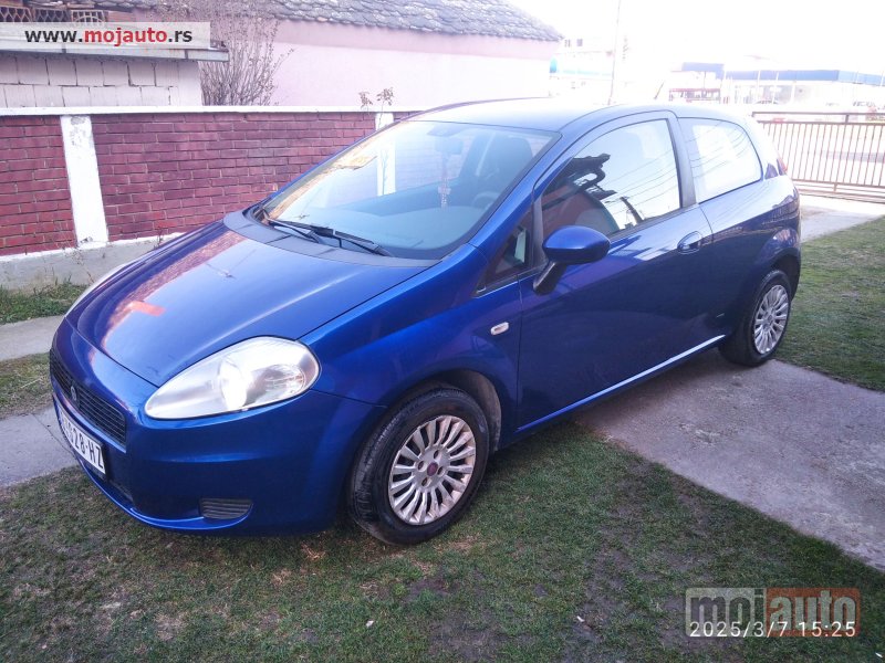 Fiat Grande Punto 1,4/BENZIN/PRVABOJA/VLASNIK/