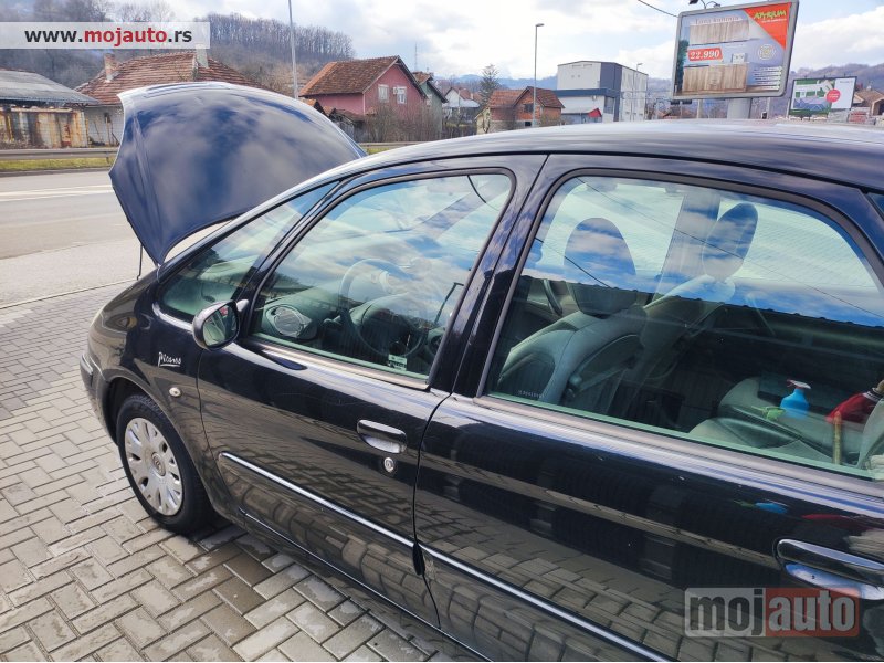 Citroen Xsara Picasso Fabricki plin