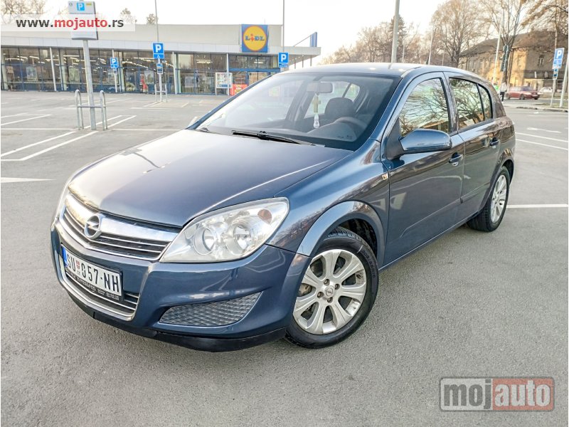 Opel Astra H 1.6 16V TNG