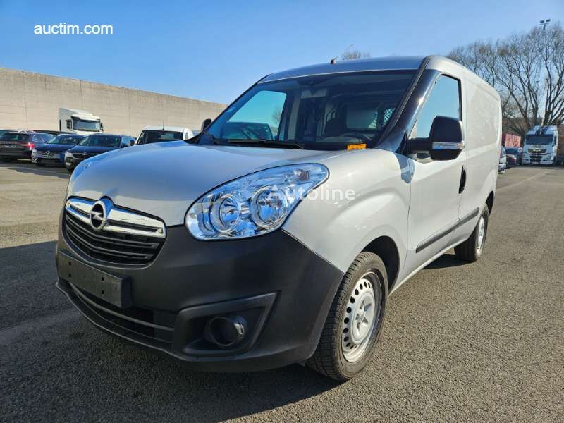 Prodaje se FIAT Doblo 1.3 Multijet kamion furgon < 3.5t na aukciji