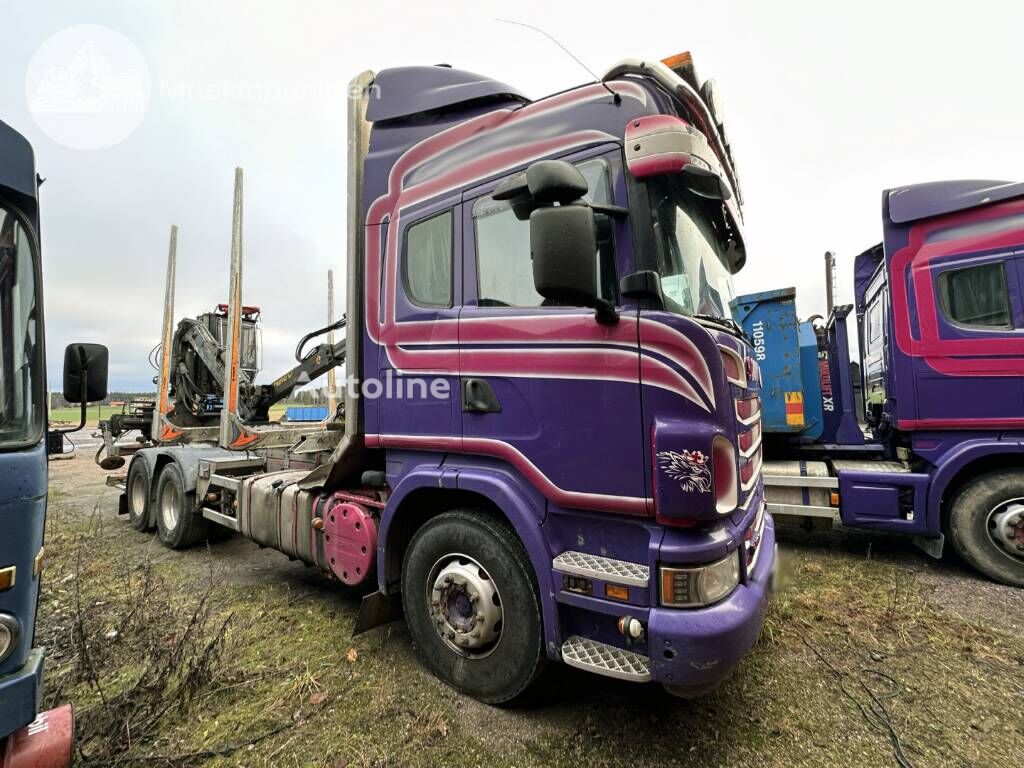 Scania R 560 LB kamion za prevoz drva