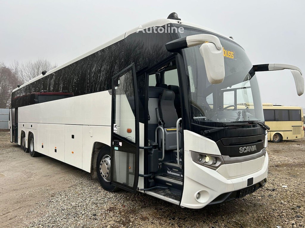 Scania K450 Interlink / Paikkaluku 59 / TULOSSA turistički autobus