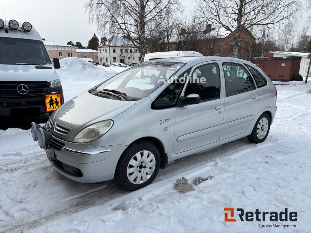 Prodaje se Citroen Xsara Picasso 18 minivan na aukciji