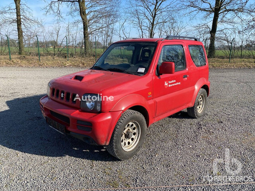 Prodaje se Suzuki JIMNY 4WD krosover na aukciji