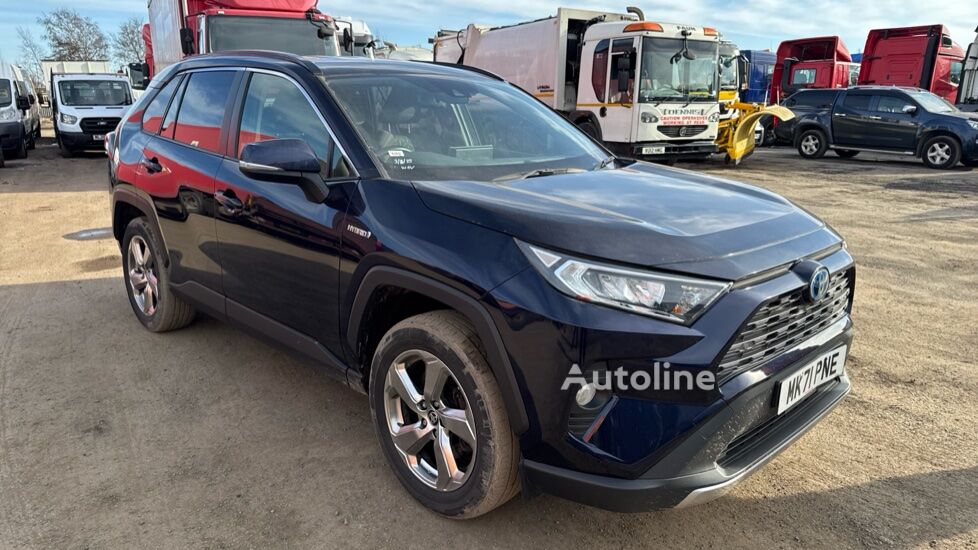 Prodaje se Toyota RAV4 2.5 VVT-I CVT krosover na aukciji