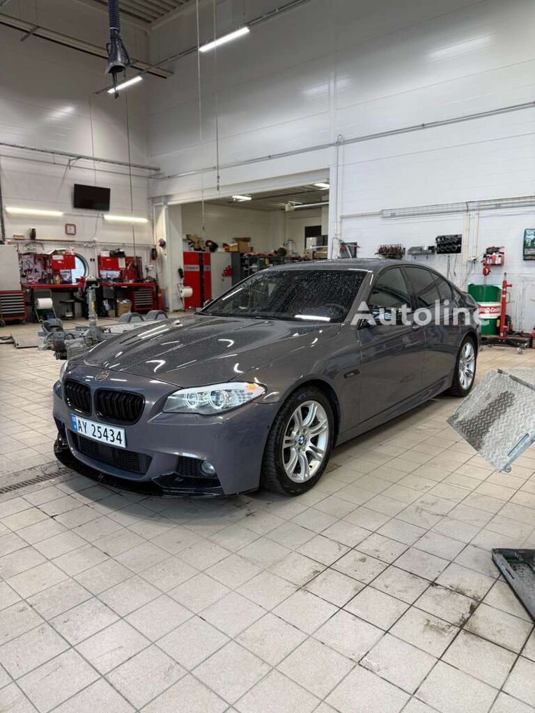 Prodaje se BMW 535i sedan na aukciji