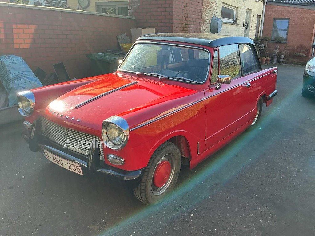 Prodaje se Triumph Herald sedan na aukciji