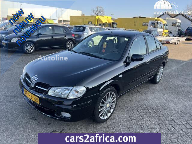 Nissan Almera 1.8 Acenta sedan