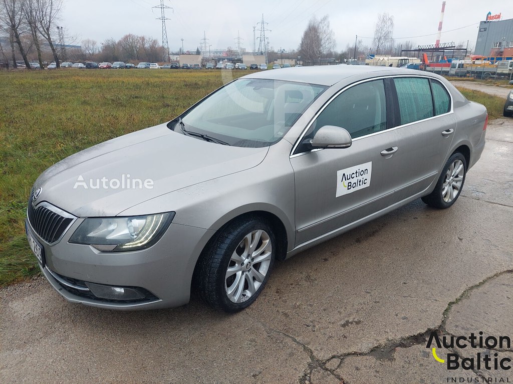 Prodaje se Škoda Skoda Superb sedan na aukciji