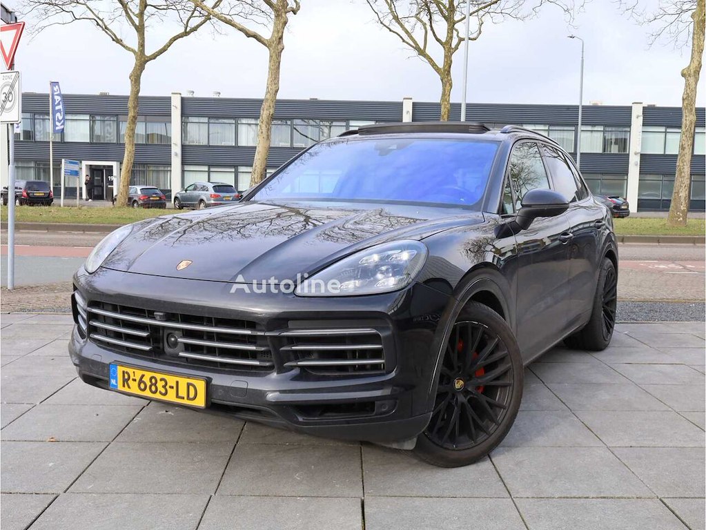 Prodaje se Porsche Cayenne 3.0 terenac na aukciji