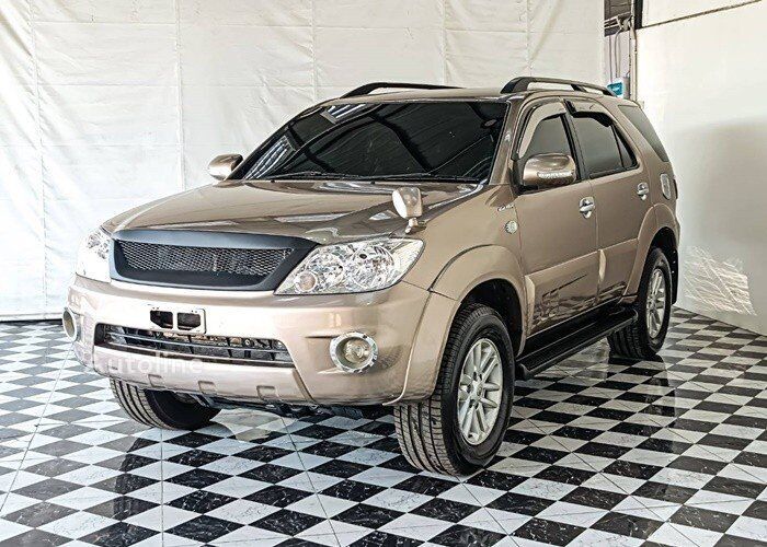 Toyota FORTUNER terenac