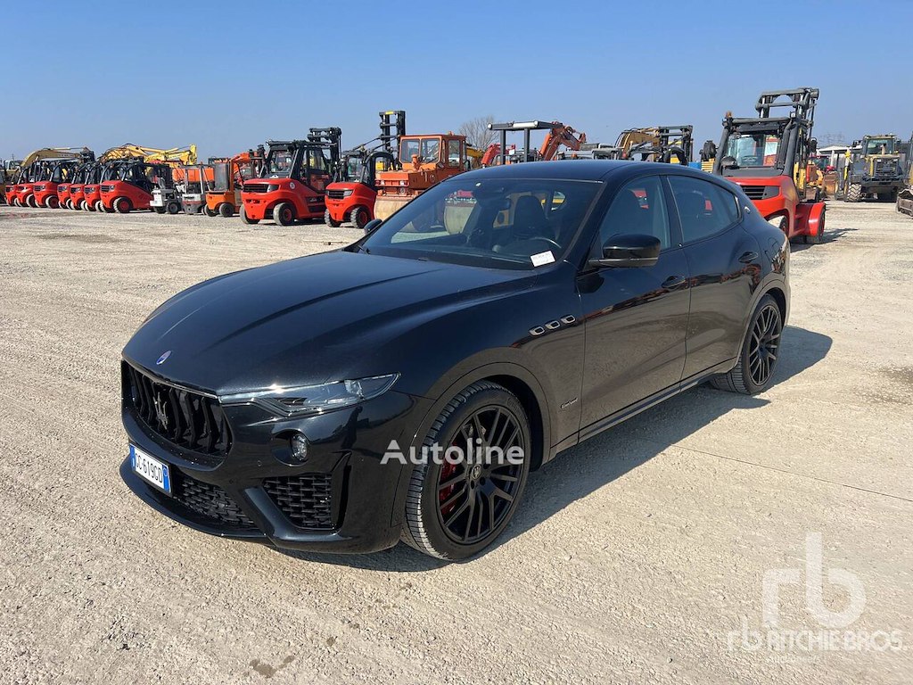 Prodaje se Maserati LEVANTE 3.0 V6 DS Gransport Q4 184KW/250CV terenac na aukciji