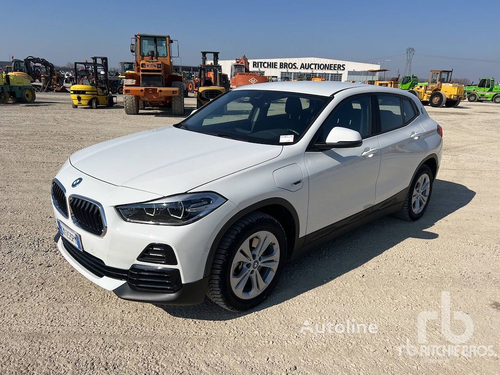 Prodaje se BMW X2 XDRIVE 25E BUSINESS AUT terenac na aukciji