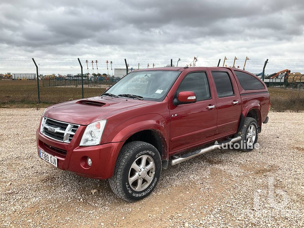 Prodaje se Isuzu D-MAX 4x4 Crew Cab pikap na aukciji