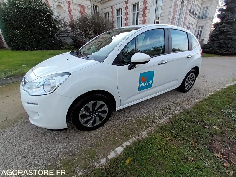 Prodaje se Citroen C3 hečbek na aukciji