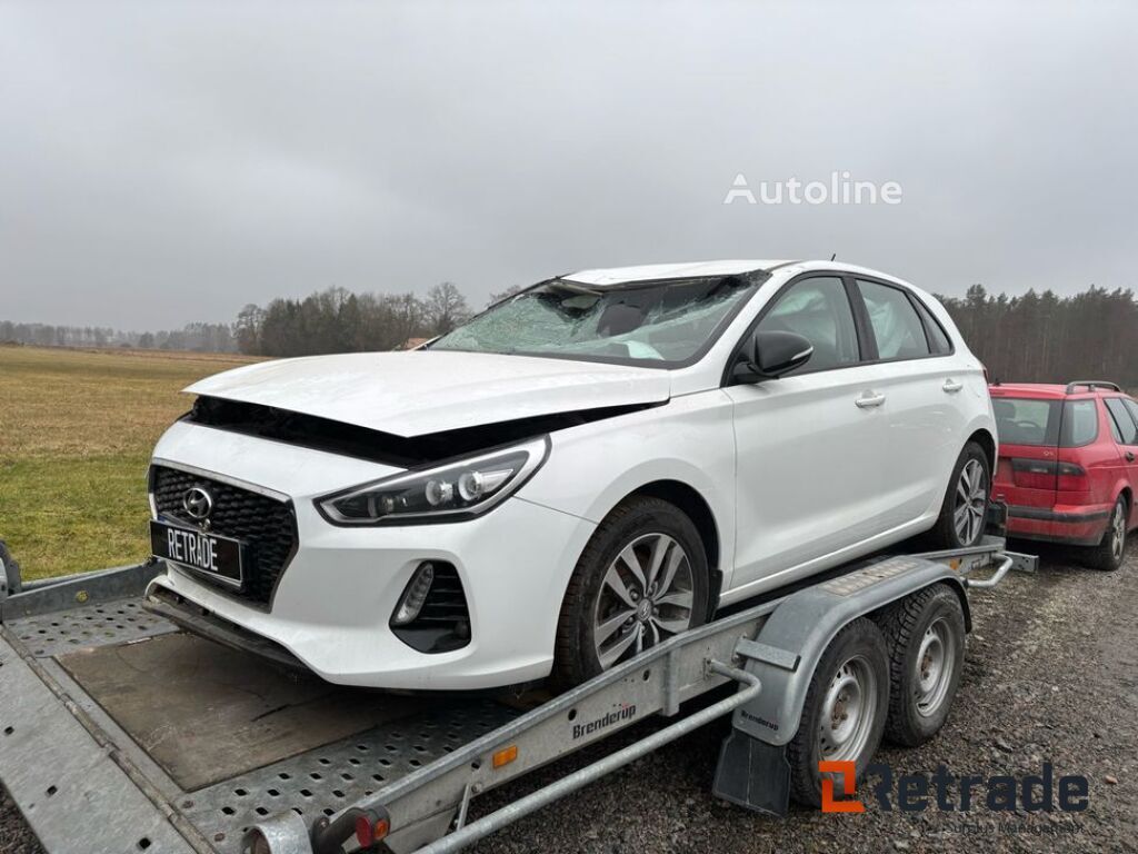 Prodaje se Hyundai I 30 hečbek na aukciji