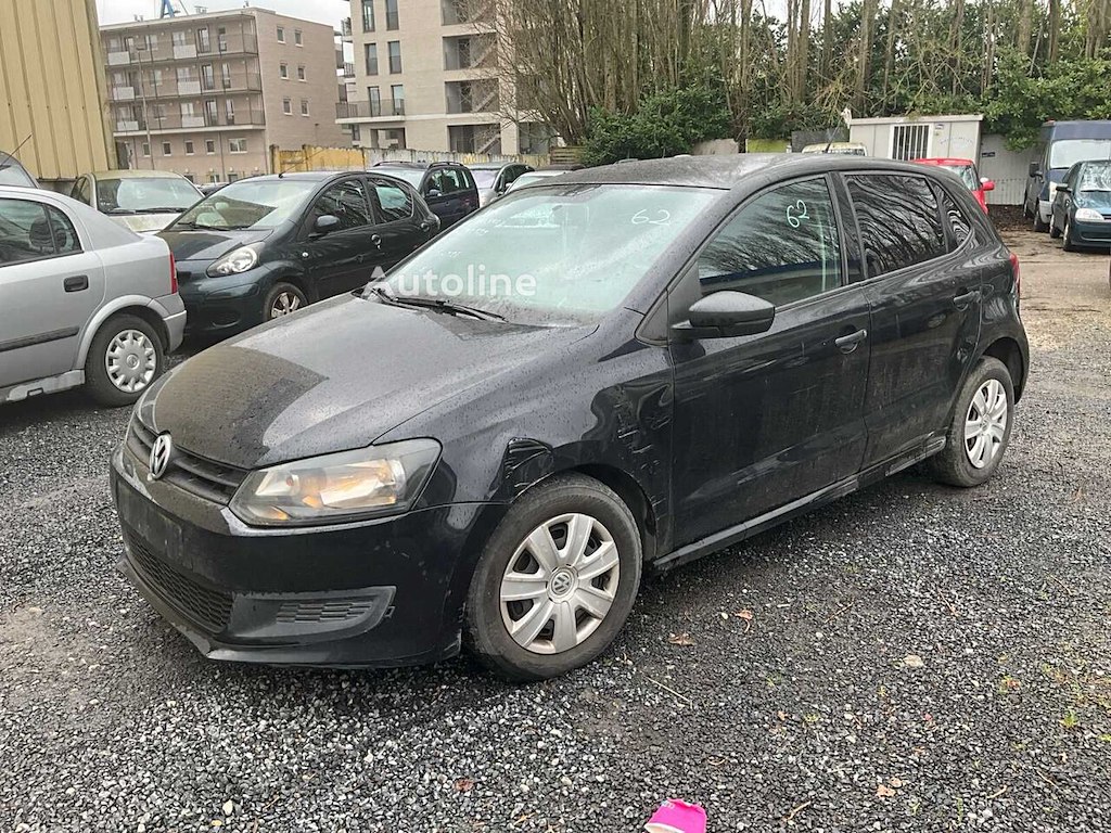 Prodaje se Volkswagen polo hečbek na aukciji