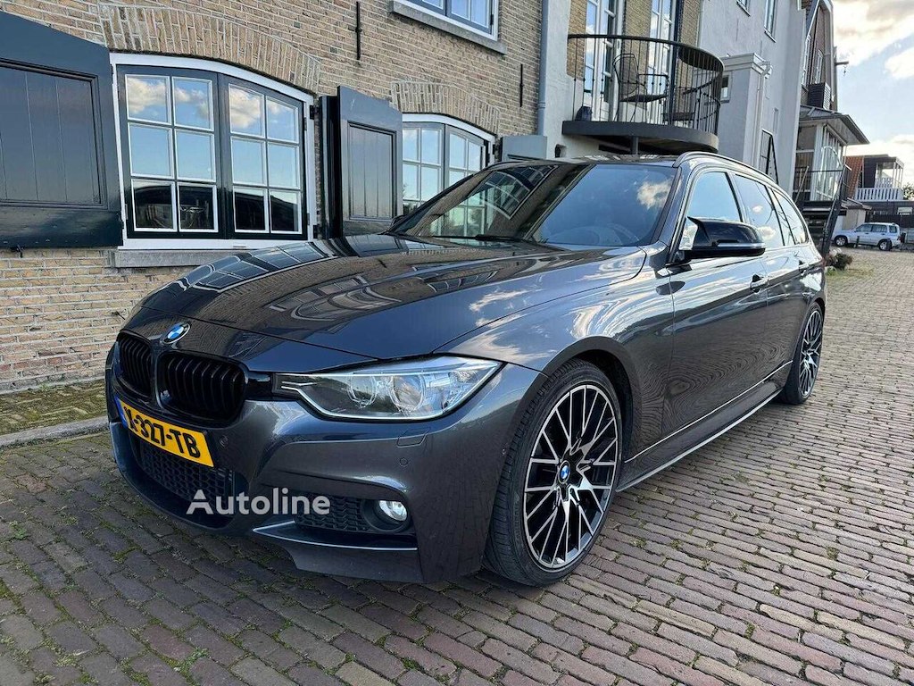 Prodaje se BMW 3-serie Touring karavan na aukciji