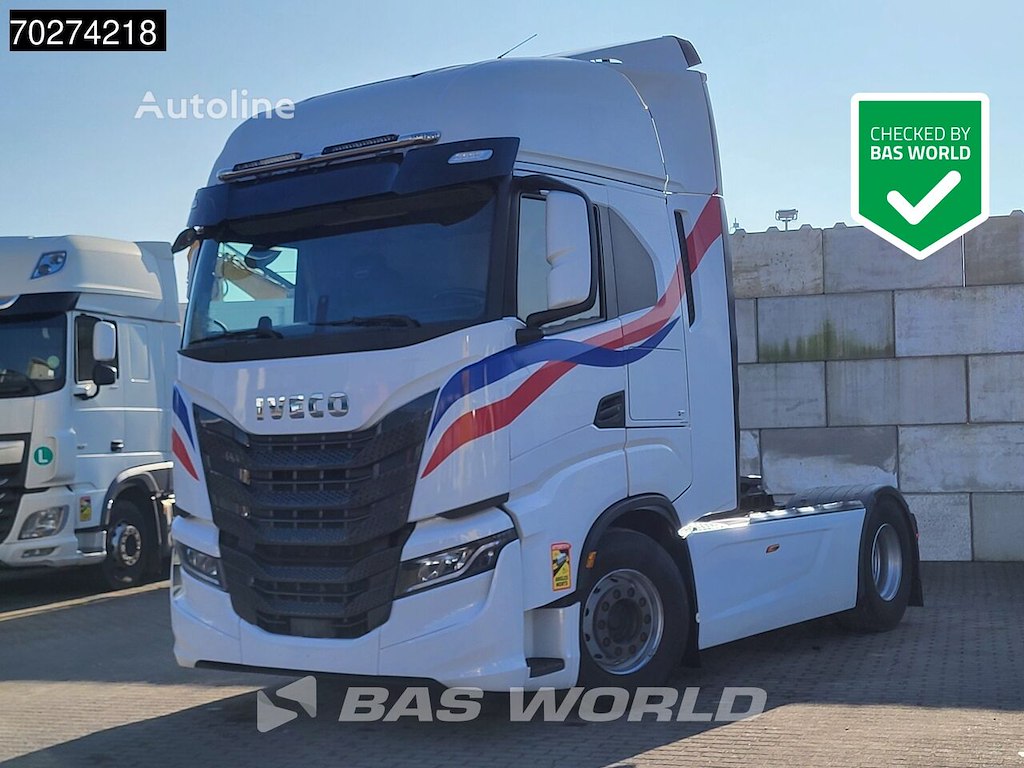 IVECO S-Way 4X2 Retarder 2x Tanks ACC LED tegljač