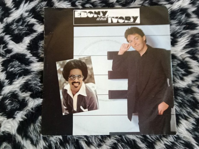 Paul McCartney Stevie Wonder - Ebony And Ivory