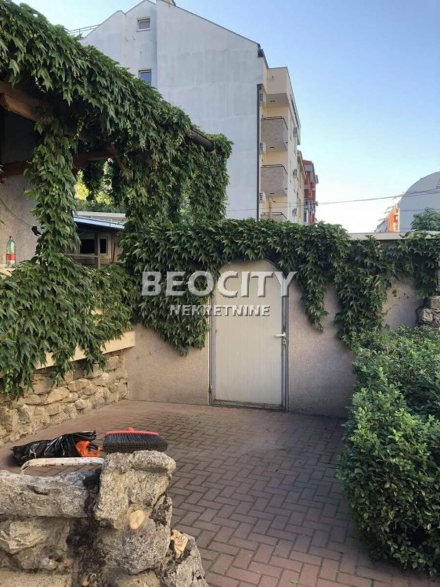 Novi Sad, Podbara, , 4.0, 120m2, 1000EUR