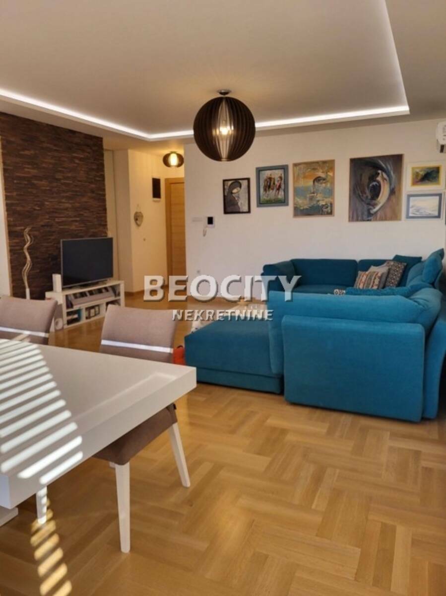 Novi Sad, Socijalno, Arhimandrita Jovana Rajića, 4.0, 119m2, 380000EUR