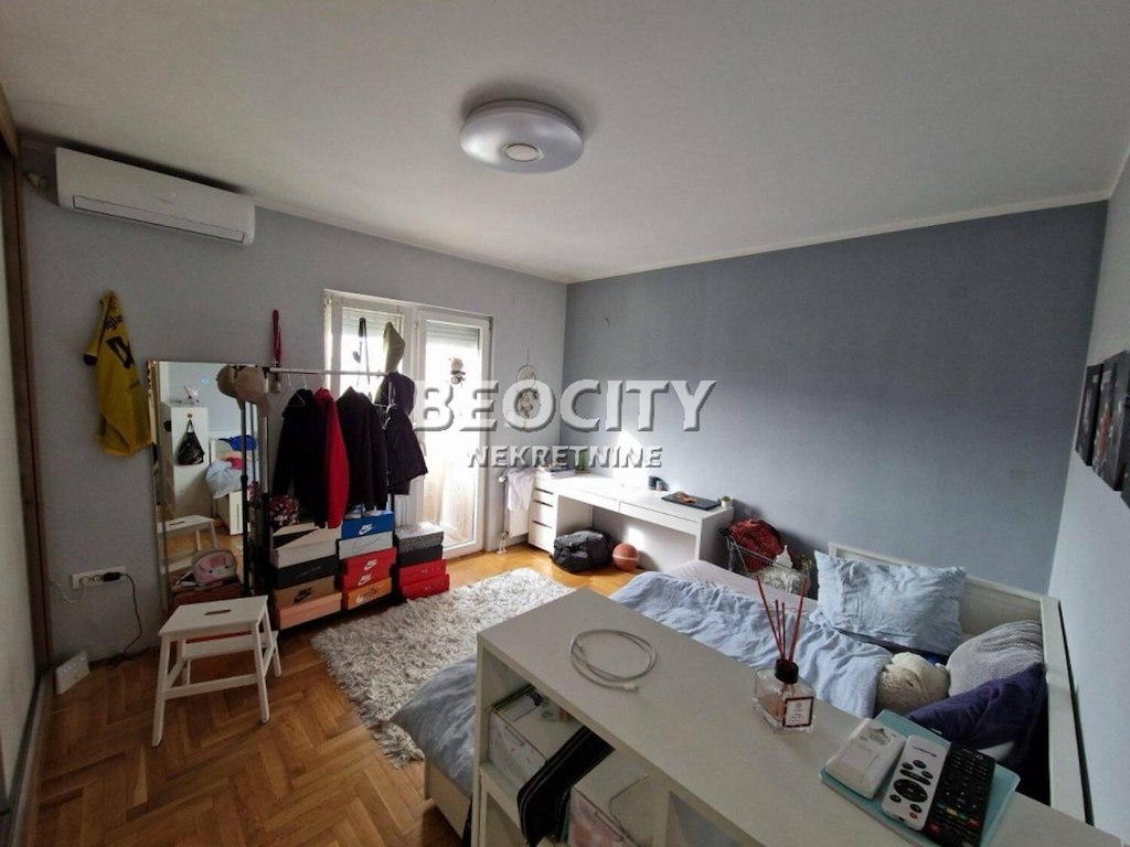 Novi Sad, Podbara, Gundulićeva, 2.5, 74m2, 196100EUR