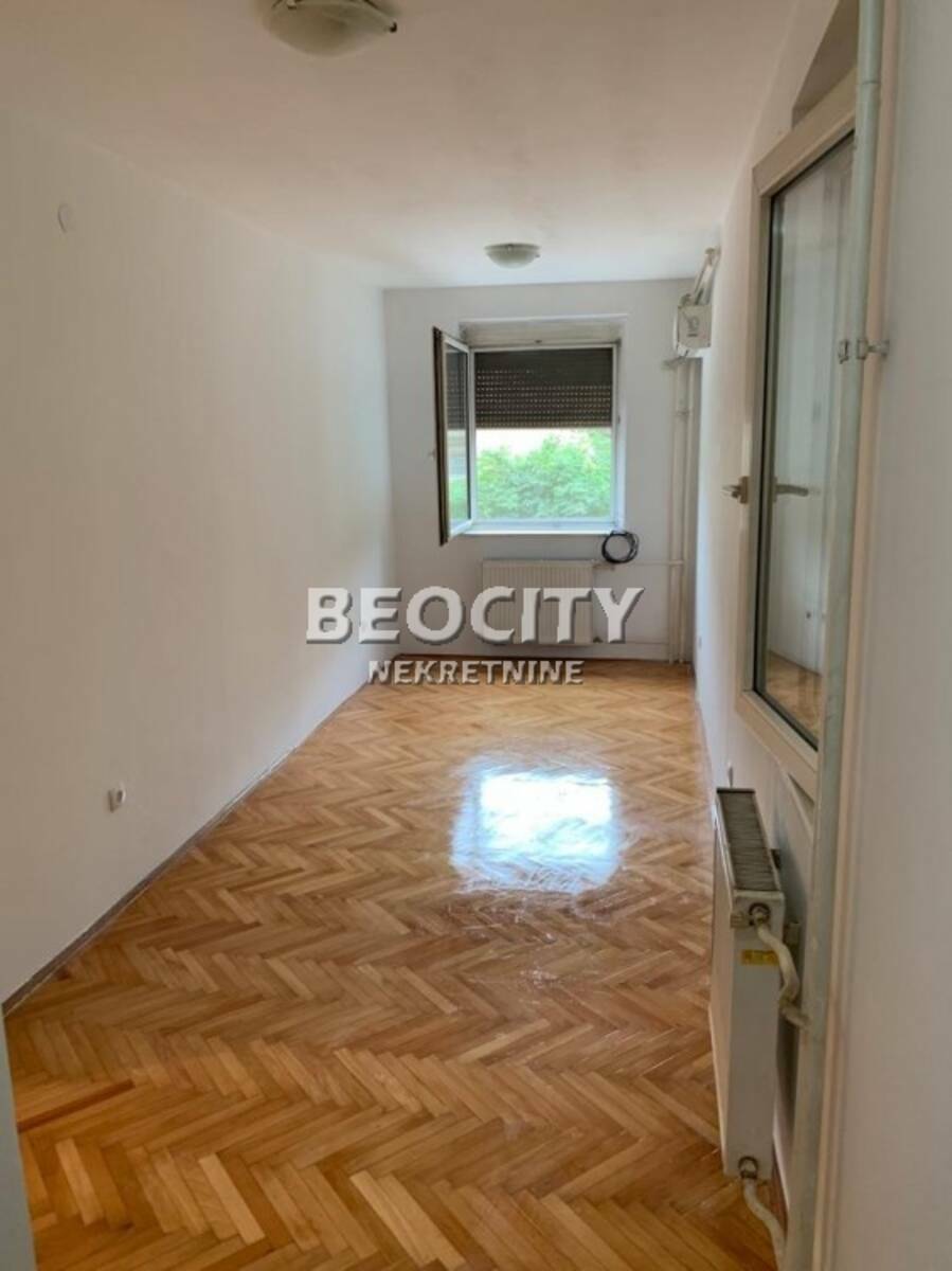 Novi Sad, Centar, Kraljevića Marka, 0.5, 21m2, 67500EUR