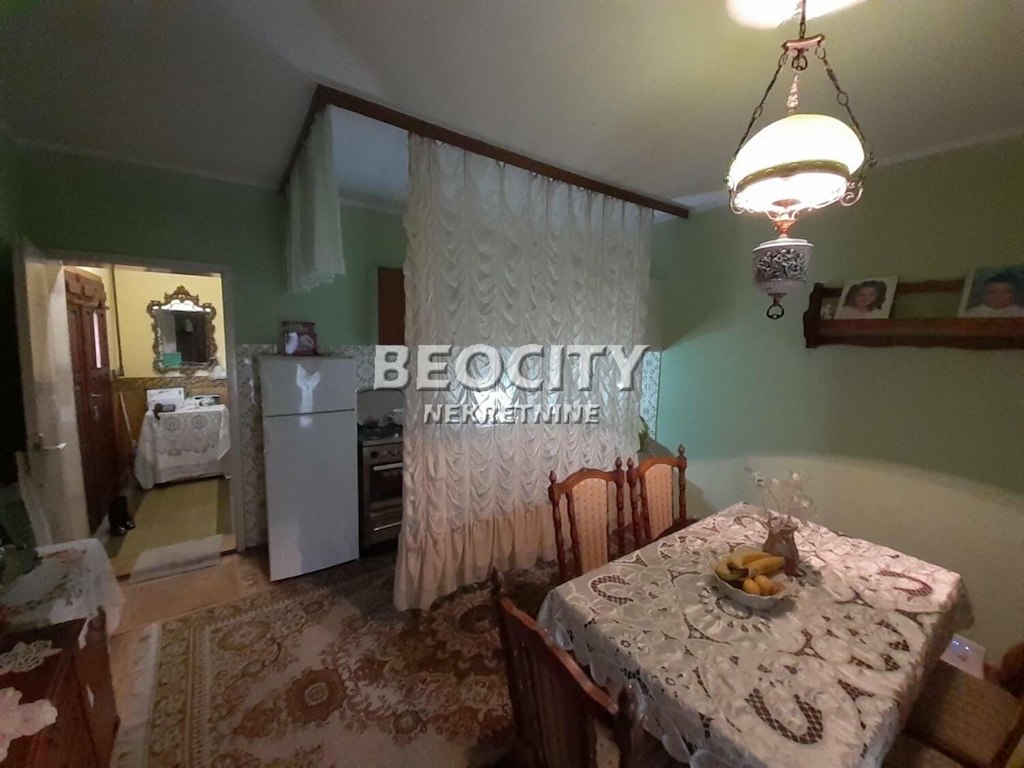 Novi Sad, Salajka, , 4.0, 200m2, 360000EUR