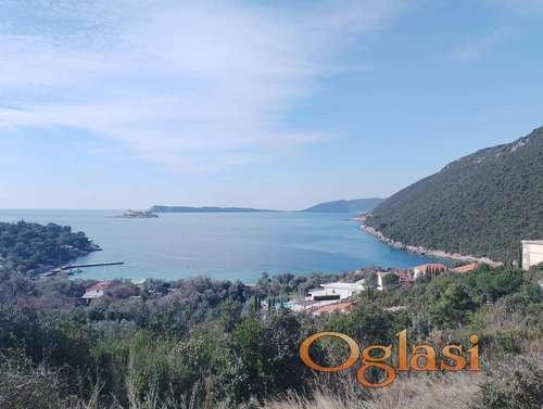 Zemljiste od 11.000 m2 na Luštici za izgradnju kompleksa vila