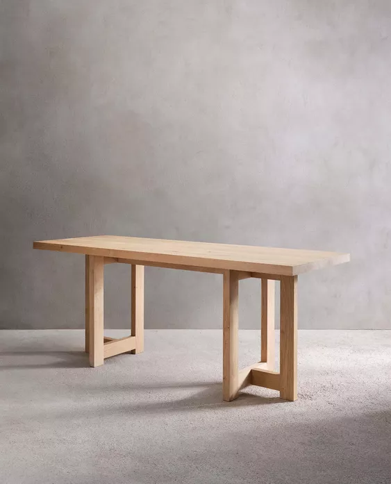 DESK 01