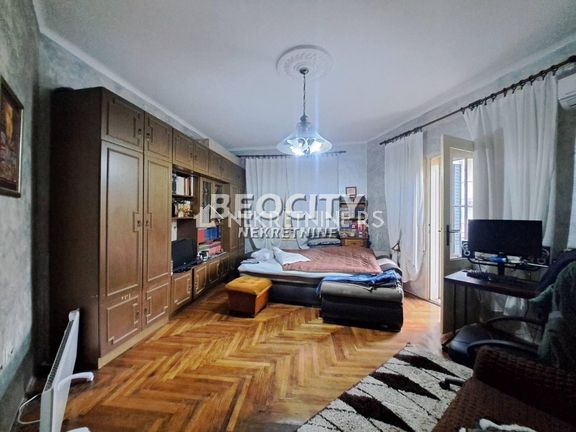 Vračar, Hram Svetog Save, Lamartinova, 5.0, 99m2, 295000EUR