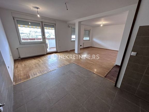 Odličan duplex stan u samom centru grada