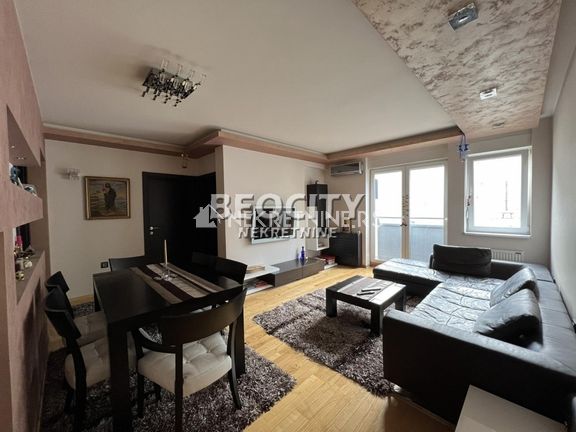 Novi Sad, Centar, Železnička, 3.0, 67m2, 220000EUR