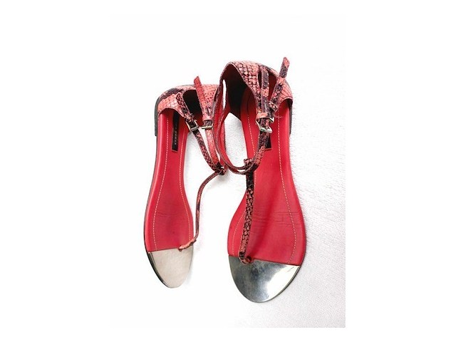 *ZARA* sandale 39