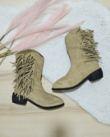 RASPRODAJA - Nove nude Shein kaubojke ✨️