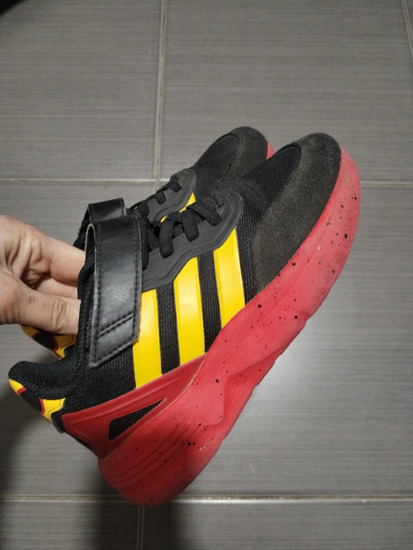 Adidas patike za dečaka